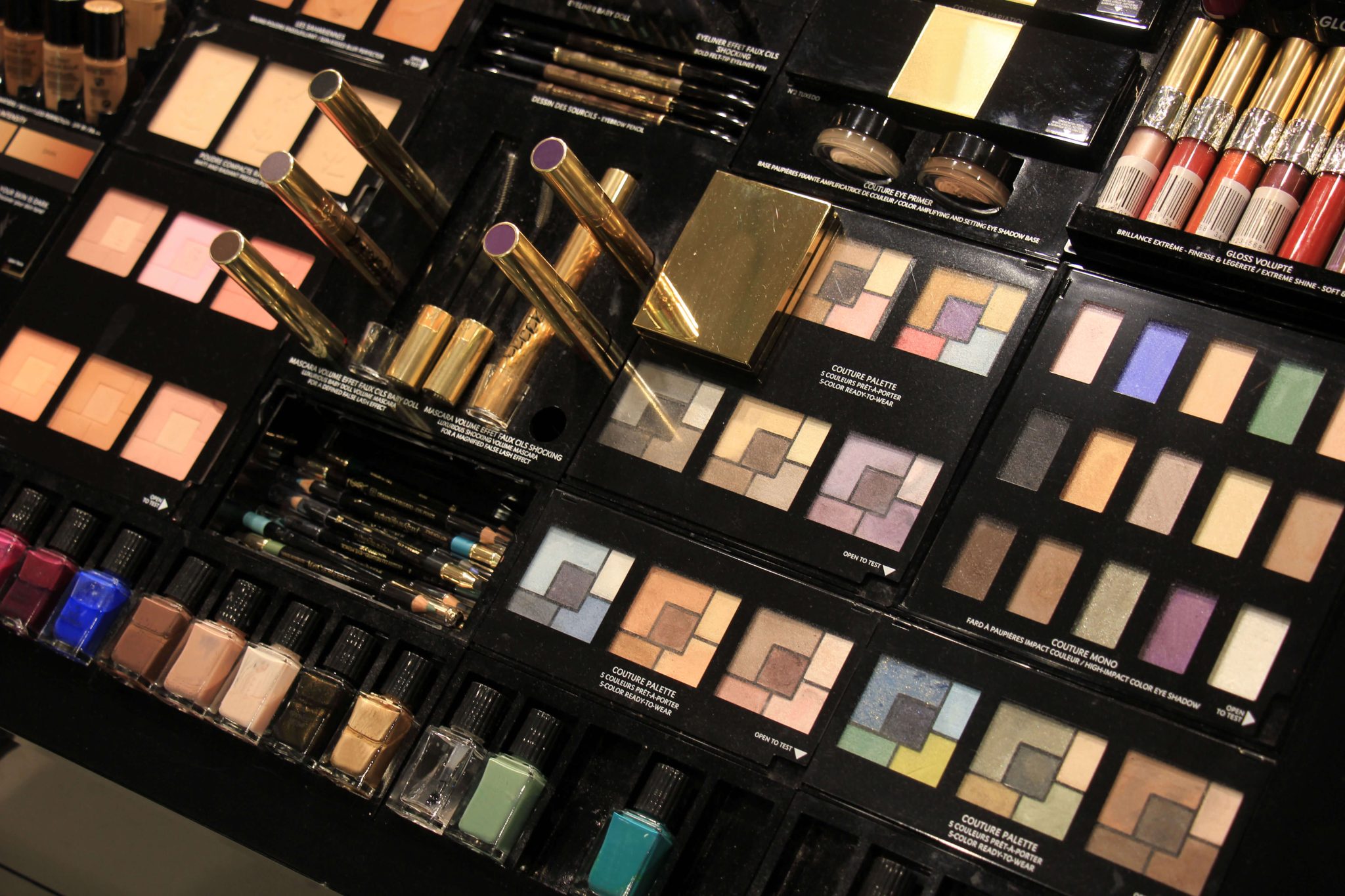 Retail Display Fabrication | Merchandising Product Display Fabrication